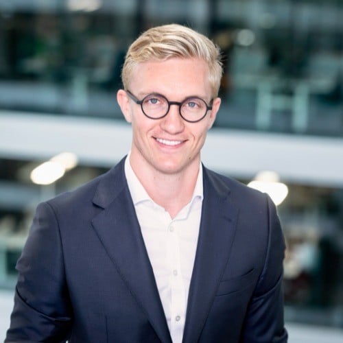 Leadership Development at PwC Switzerland | PwC Switzerland